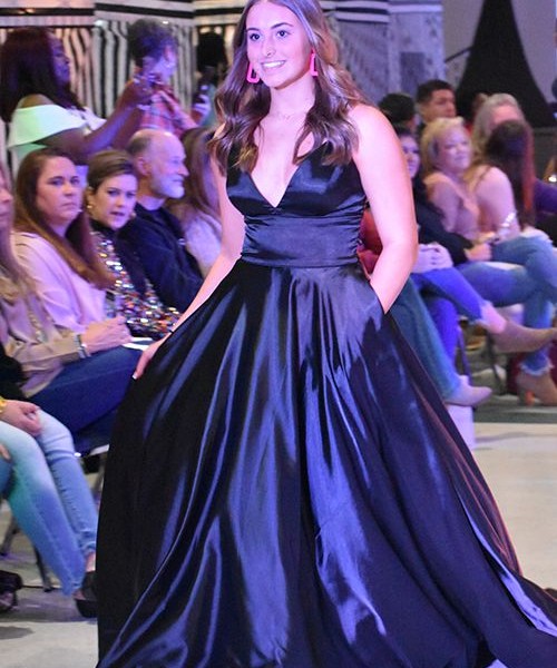 Sadee Belle shows off looks with fashion show for 2nd birthday ...