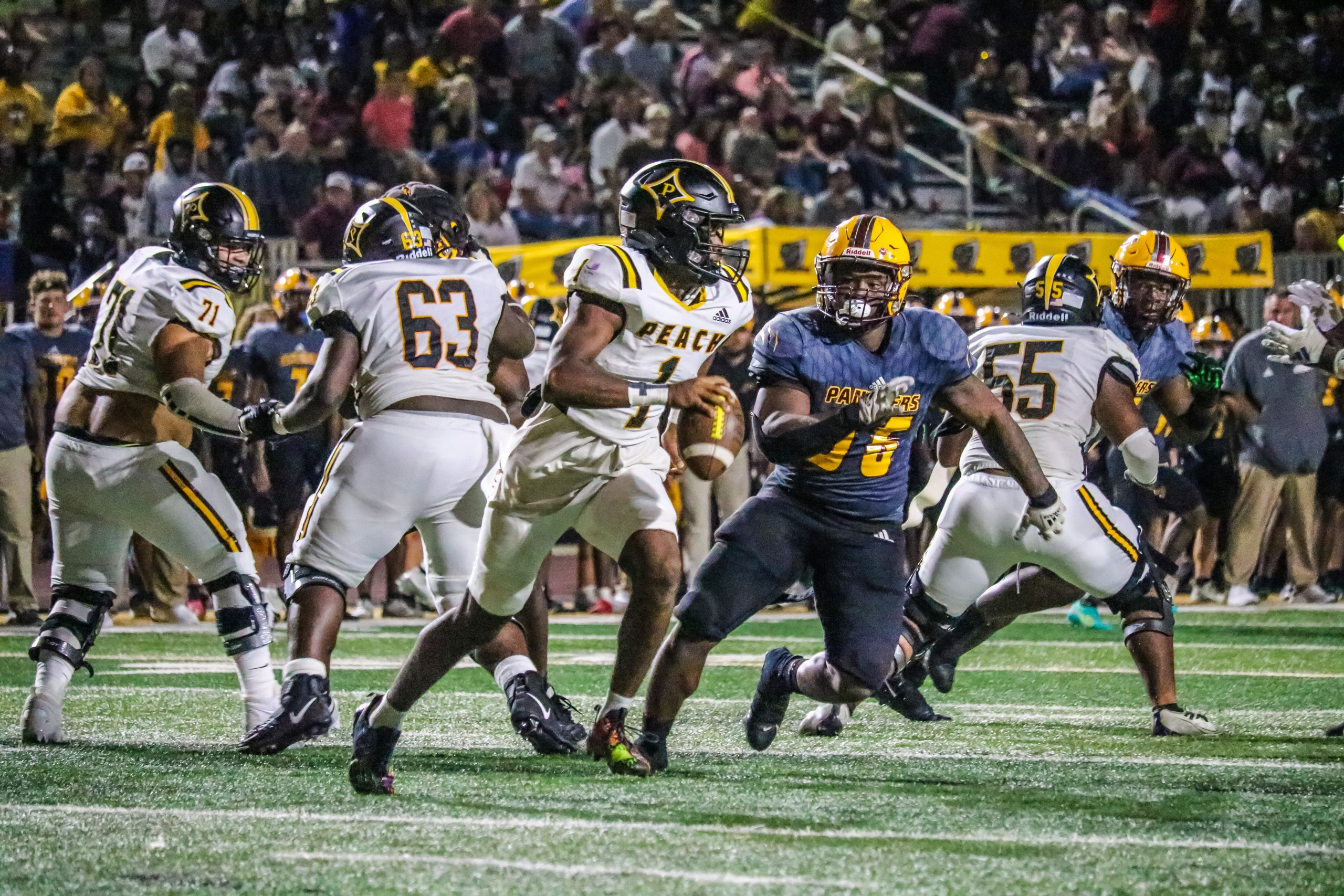 GAME OF THE WEEK: Perry football eyes fourth straight win over Peach ...