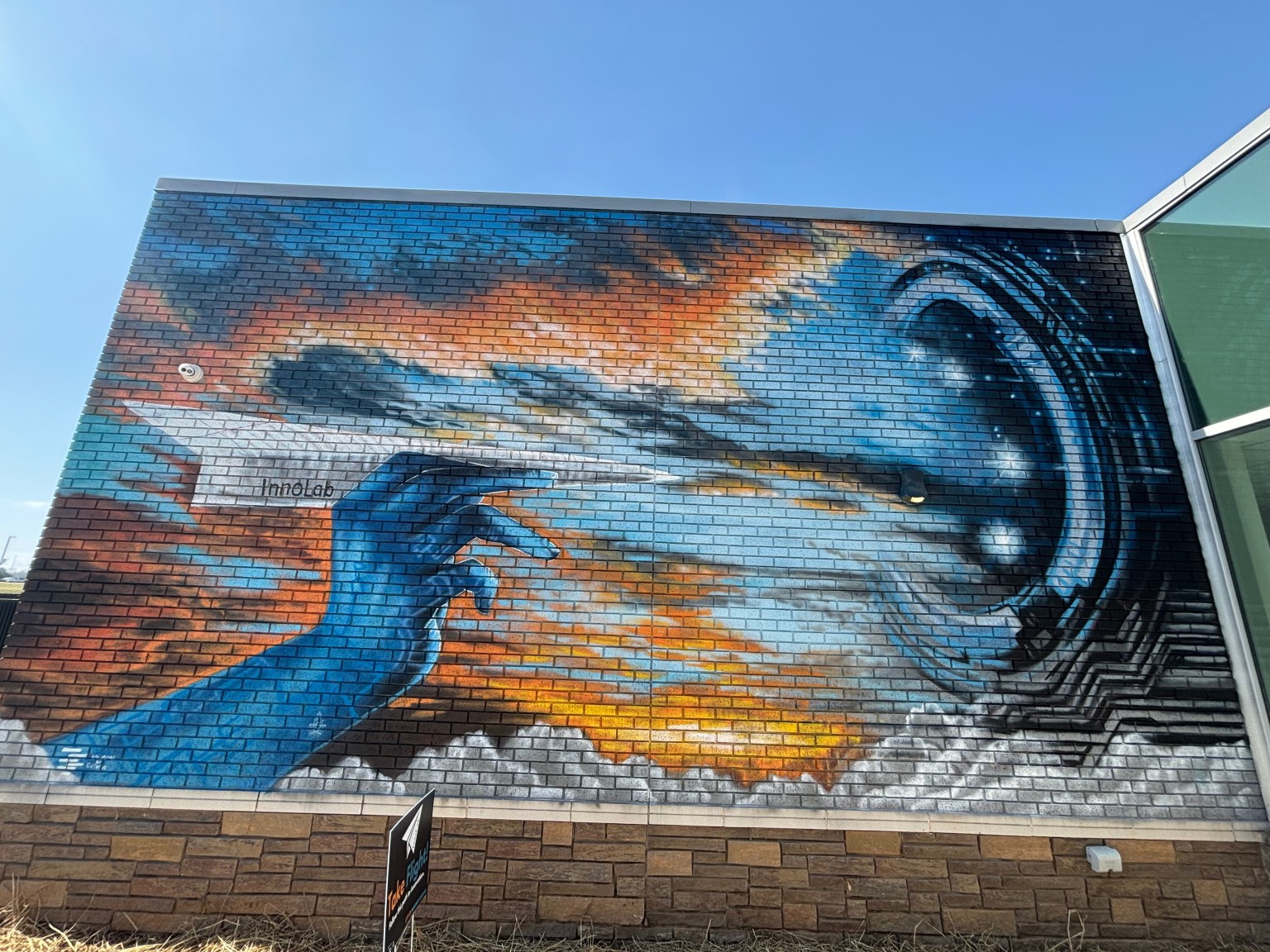 Mural artist seeks to inspire youth with recent mural at the North ...