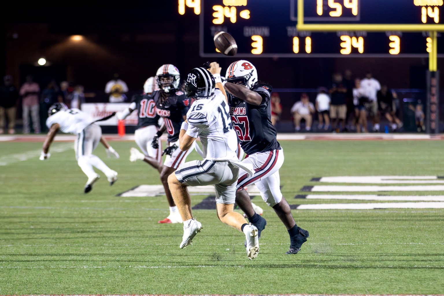 Houston County football pulls down five interceptions in thrashing of ...