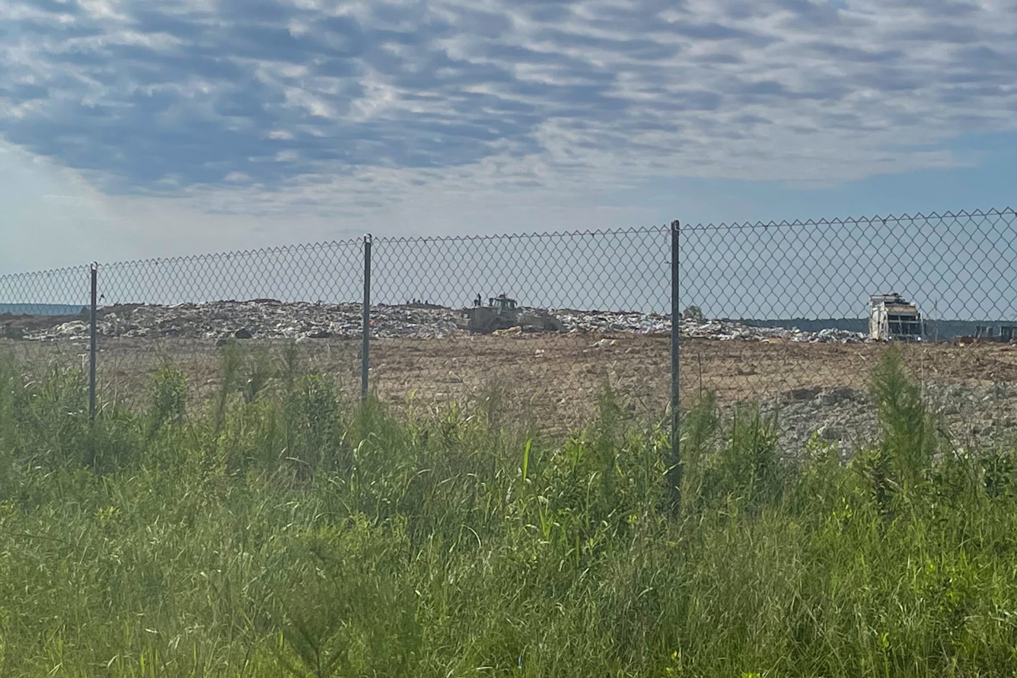 Smoldering fire starts in Houston County Landfill – Houston Home Journal