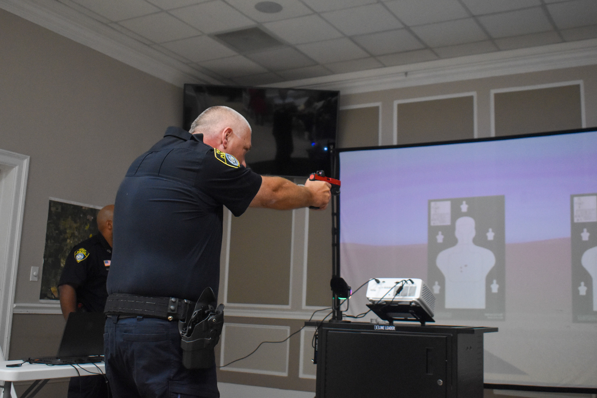Perry Police Foundation reveals new training simulator, aiming to train ...