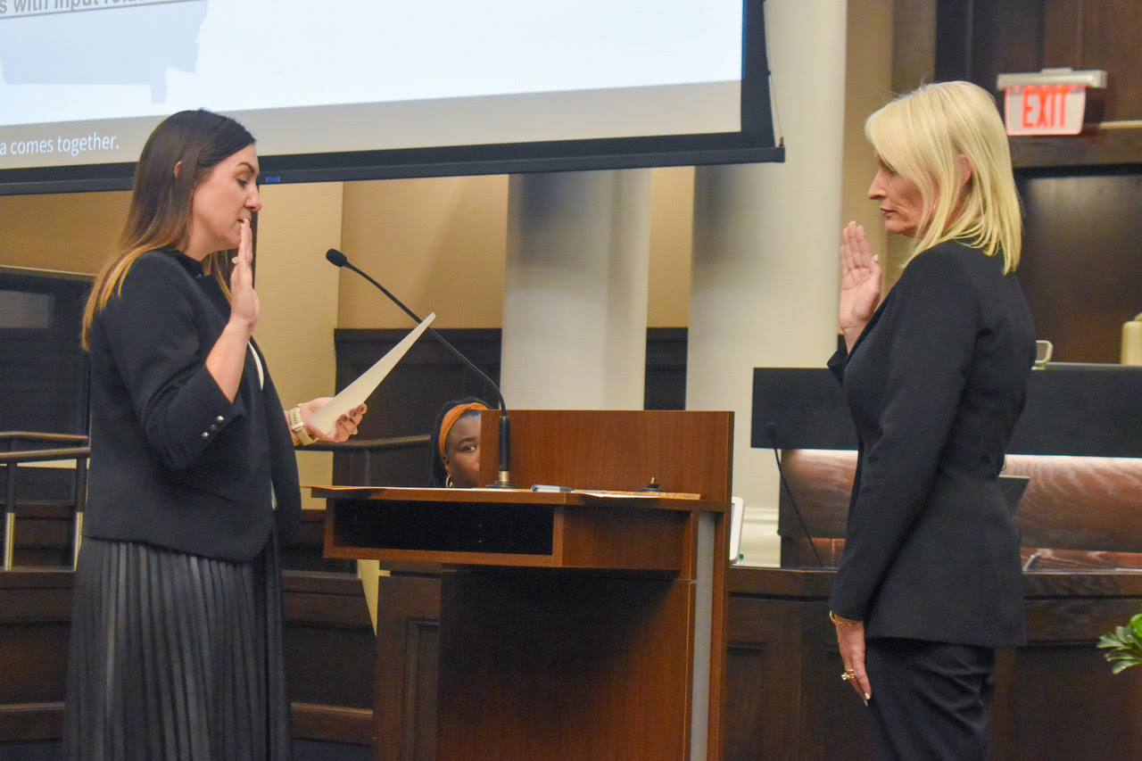 Perry Mayor Randall Walker, councilmembers sworn in during council ...