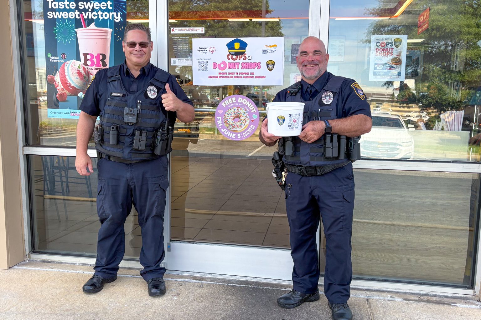 ‘Cops at Donut Shops’ fundraiser helps Warner Robins police raise money ...